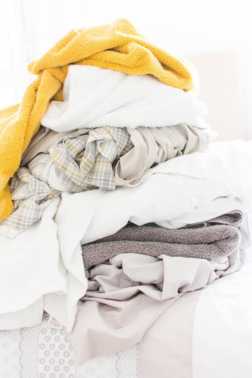 How to Stop Feeling Overwhelmed by Laundry and Regain Control of your Home
